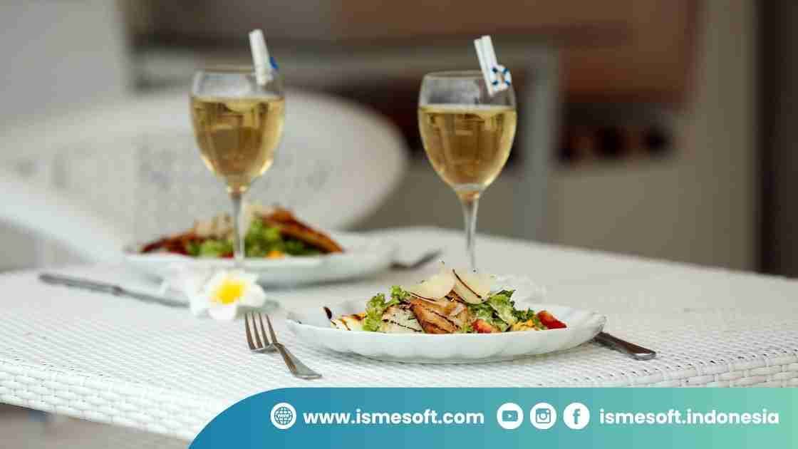 Apa Itu Corkage Fee? Panduan Lengkap untuk Penikmat Kuliner - Ismesoft
